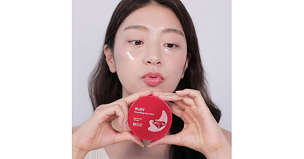 SNP Ruby Eye Patch Подхранващи пачове за очи